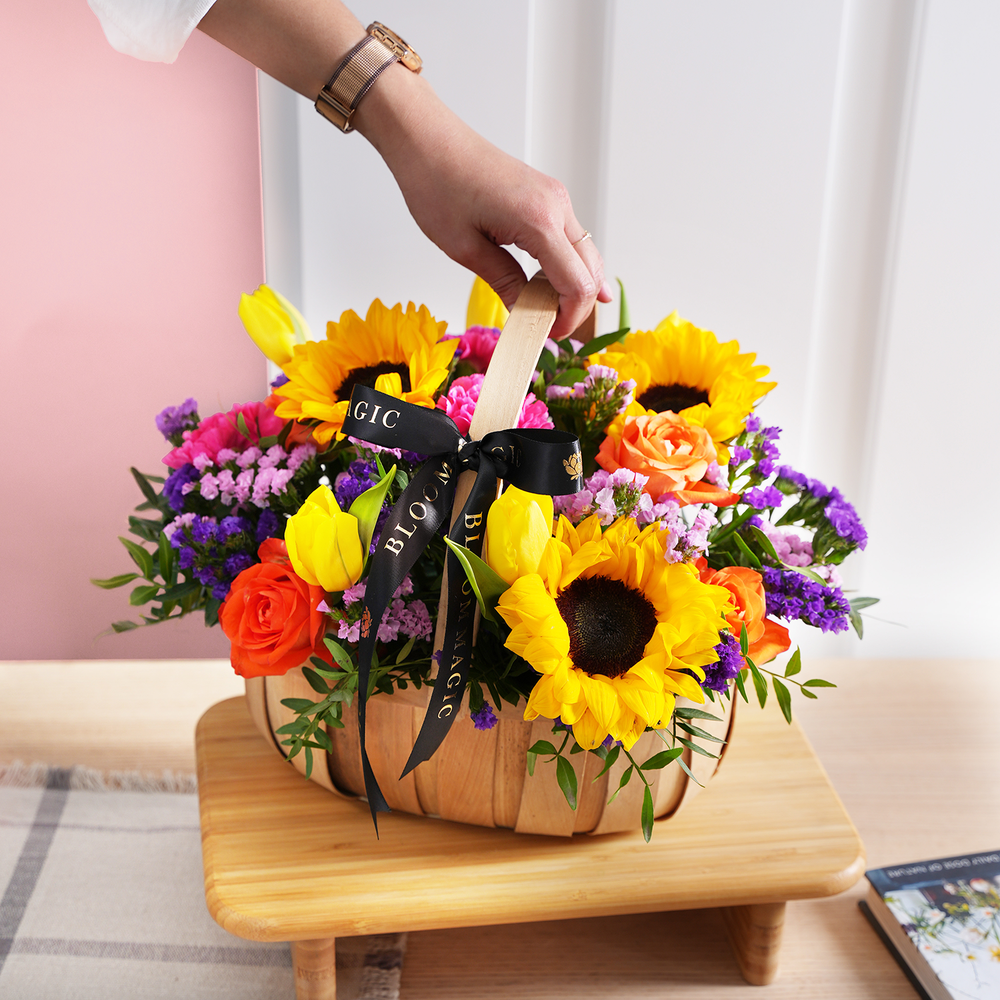 The Art of Floral Color Combinations: A Guide to Creating Stunning Arr ...